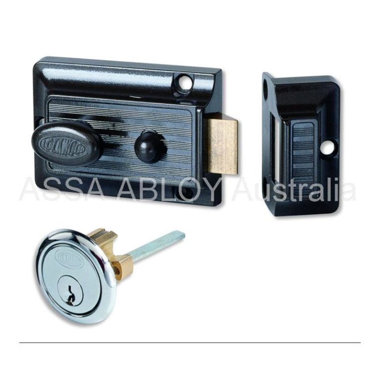 Lockwood 201 Series Nightlatch. - The Door Store | Any Door, Any Size ...
